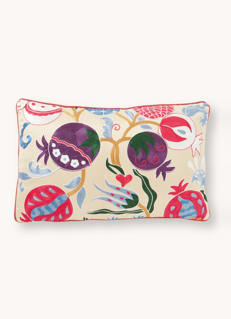 Anna + Nina Pomegranate Suzani Embroidered sierkussen 14 x 22 cm ... Anna + Nina Pomegranate Suzani Embroidered sierkussen 14 x 22 cm ...