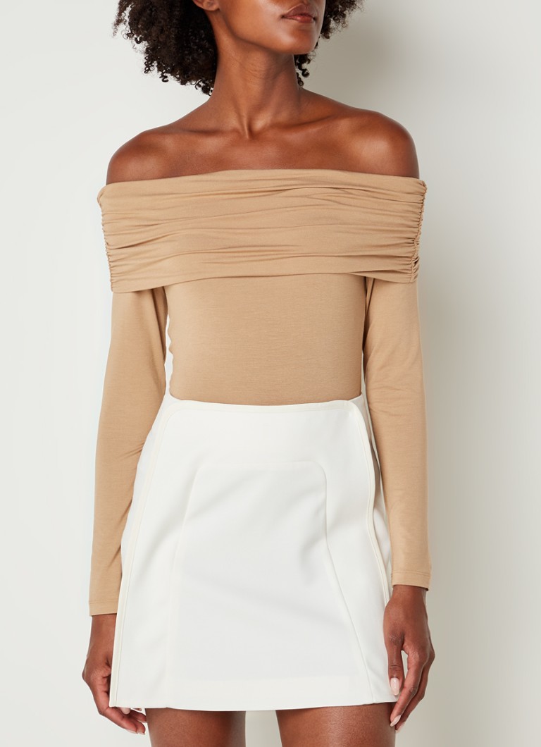 Reiss Hudson off shoulder top met stretch • Camel • deBijenkorf.be