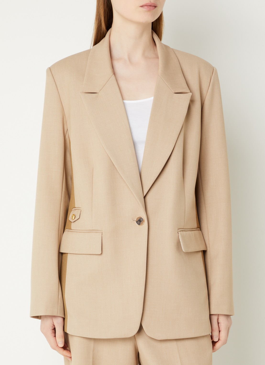 Fifth House Matascha blazer met schoudervulling en klepzakken • Beige ...