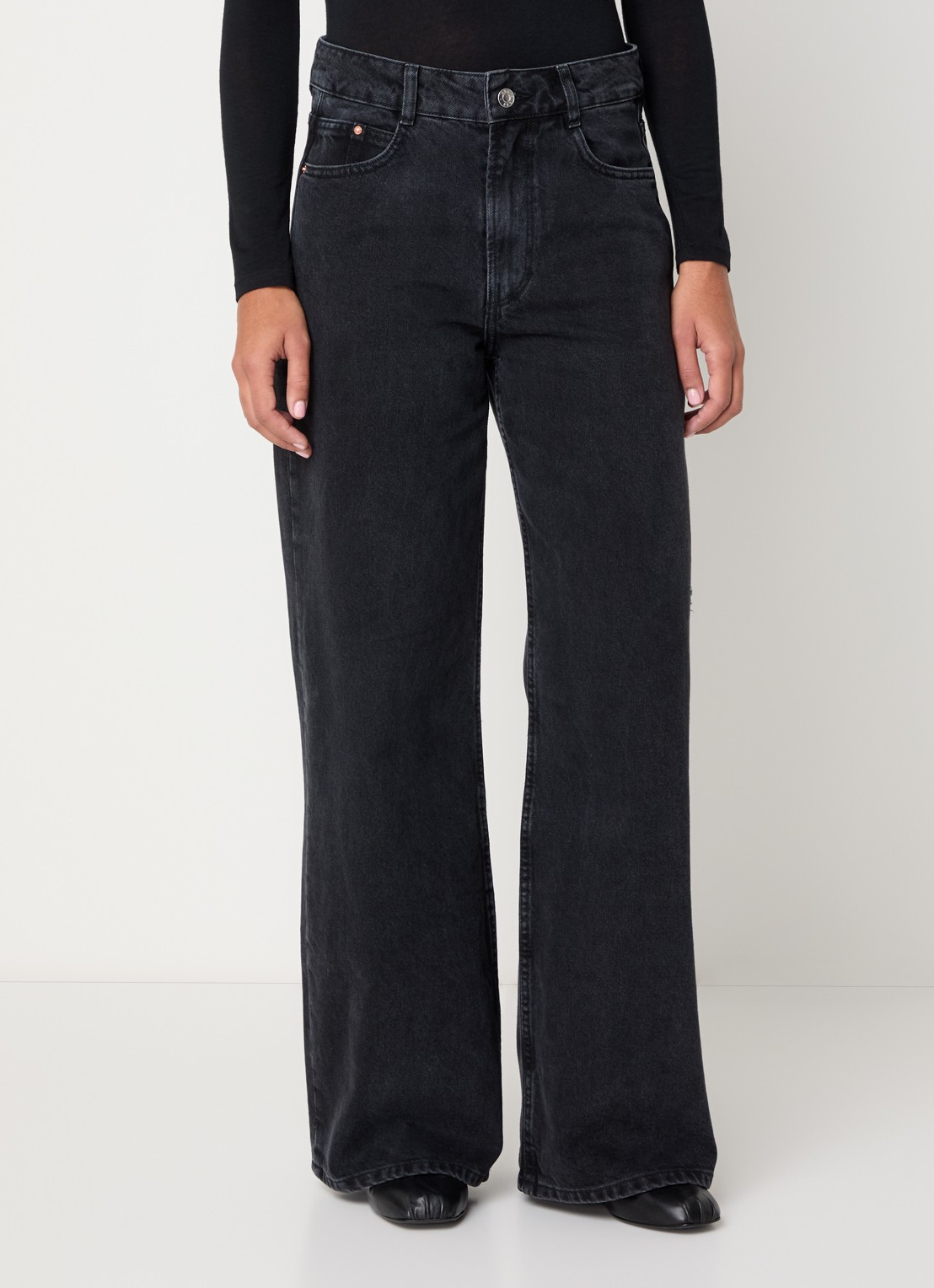 LES Atelier Laura high waist wide leg jeans met steekzakken • Zwart ...