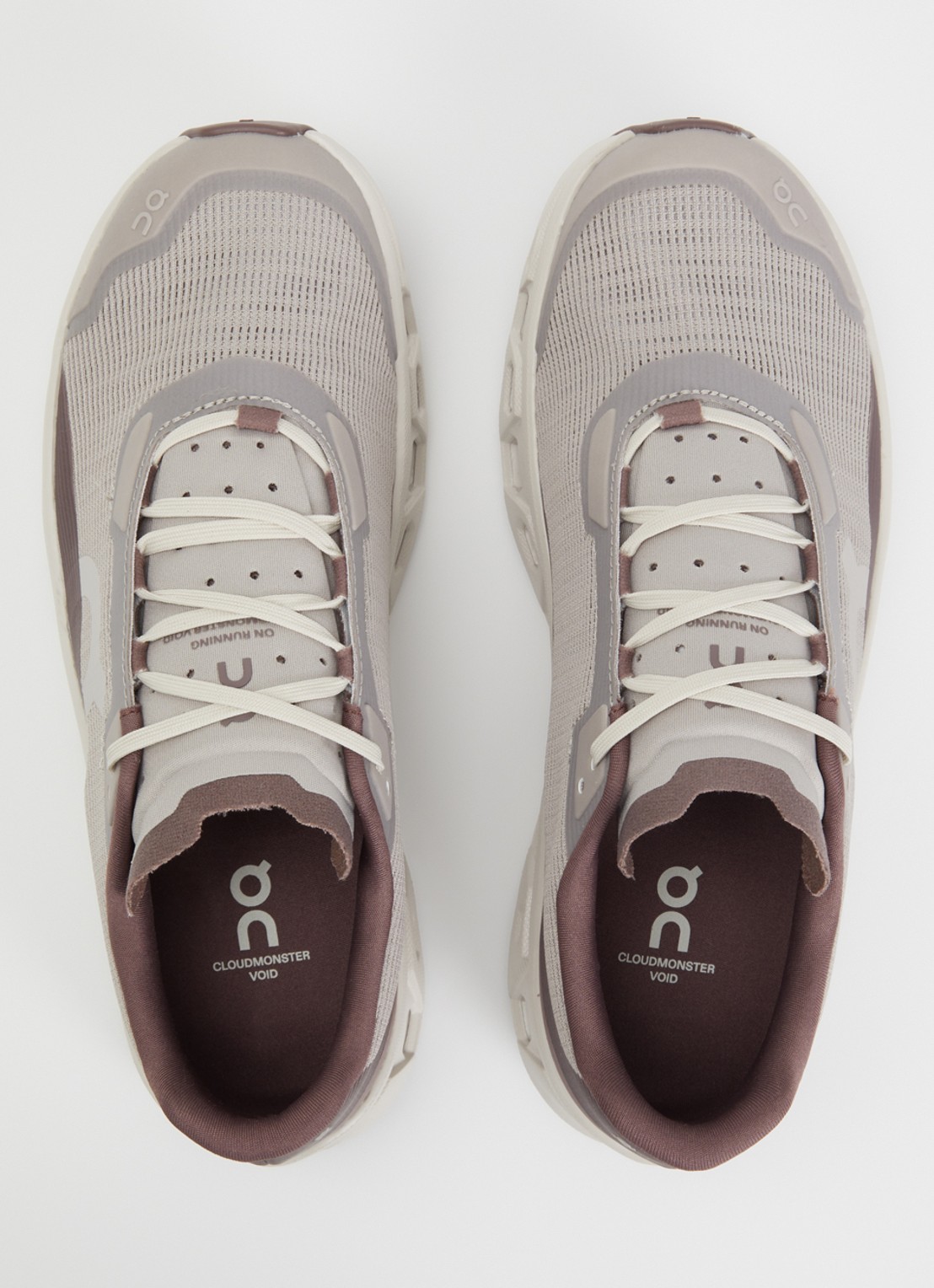 On Cloudmonster Void sportschoen van mesh met gebreid bovenwerk • Taupe ...